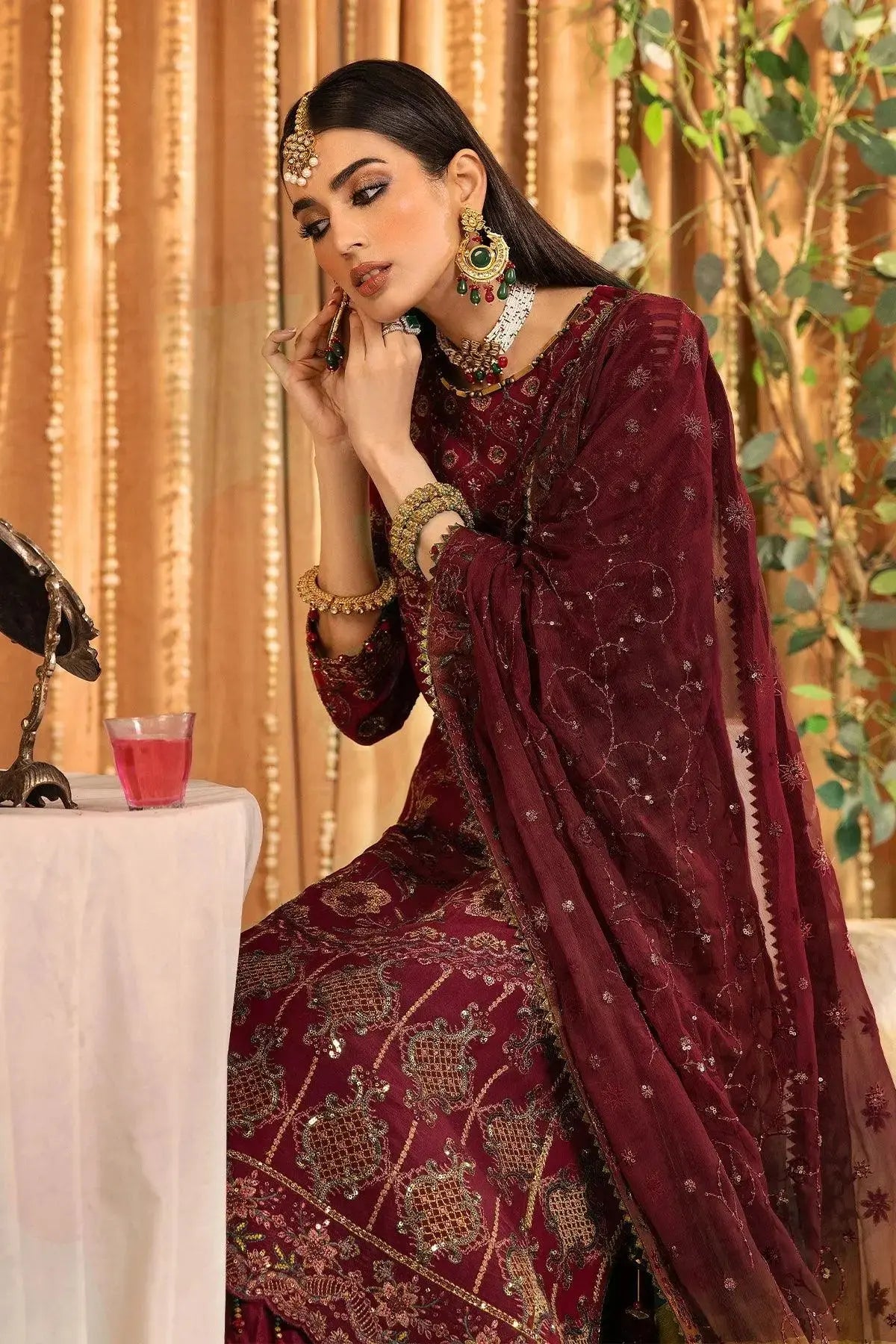 Roheen - V16D01 Embroidered Chiffon Maroon – Alizeh