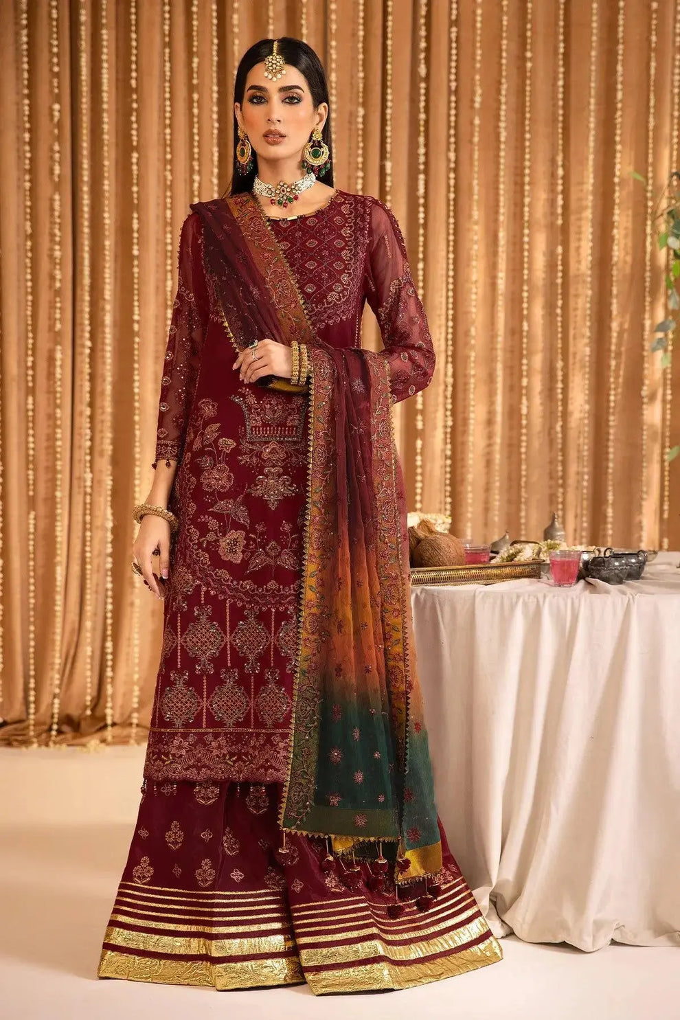 Roheen - V16D01 Embroidered Chiffon Maroon – Alizeh